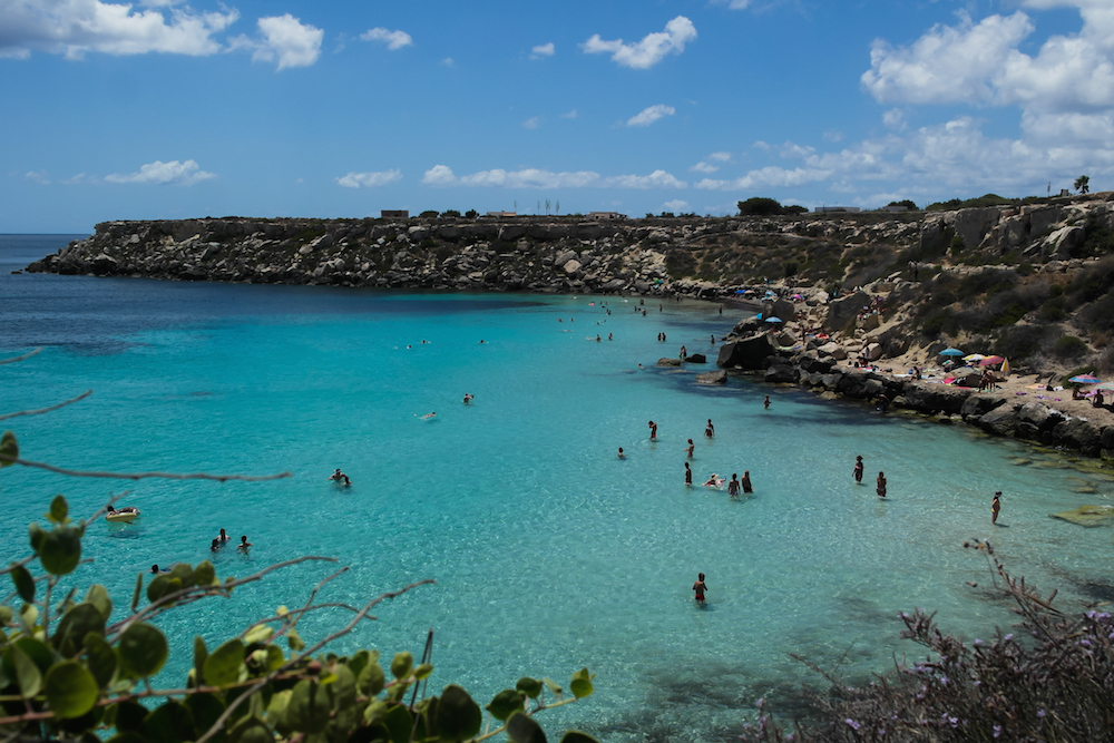 Yoga a Favignana, un retreat all'insegna della condivisione